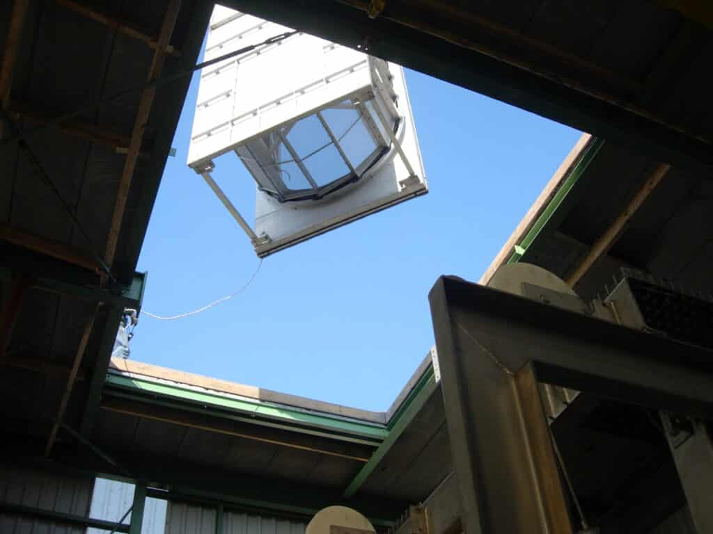 Travelling Band Screen - Quality and Long Service Life! - www.hubert.nl